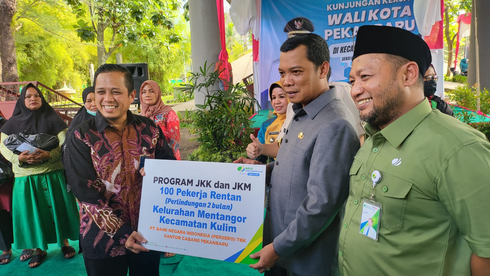 BPJAMSOSTEK Bersama Pemko Pekanbaru Salurkan Santunan JKM dan JKK